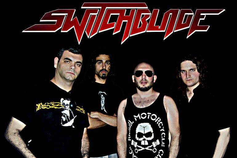 Switchblade Signs With Rock’N’Growl