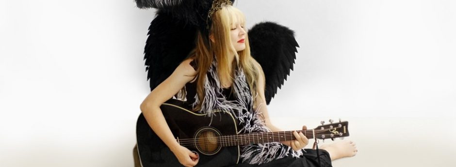 Inger Lorre (Nymphs) Live Album – Viper Room | ROCKNGROWL.COM